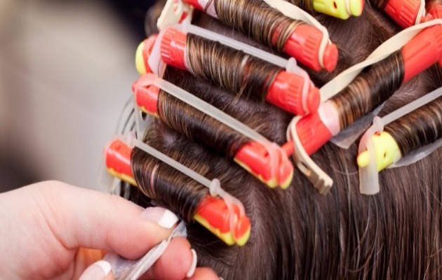 Verschillende soorten omvormingbehandelingen (zoals permanent en ...